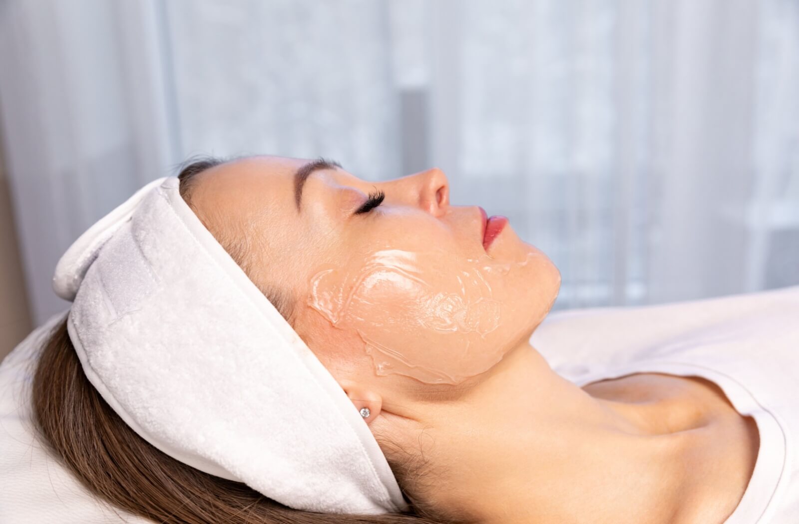 What Is the Best Non-Invasive Skin Tightening Treatment?